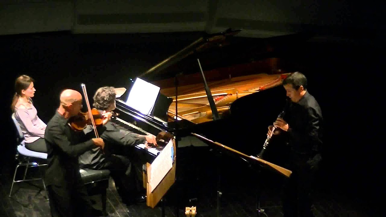 Gustavo Díaz-Jerez -- Exedrae - YouTube