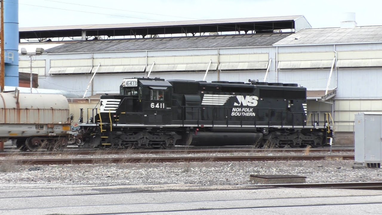 NS 6411 SD40-3 Rebuild Leads NS Local - YouTube