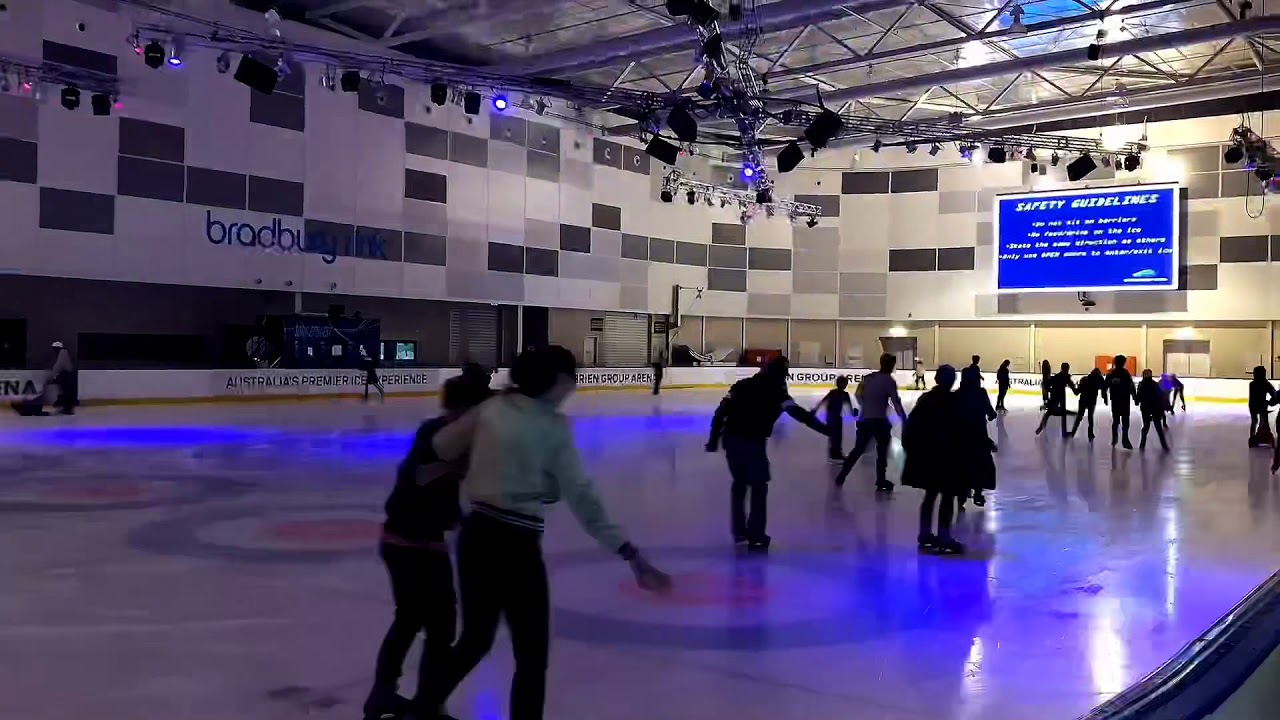 Freestyle ice skating Melbourne icehouse - YouTube