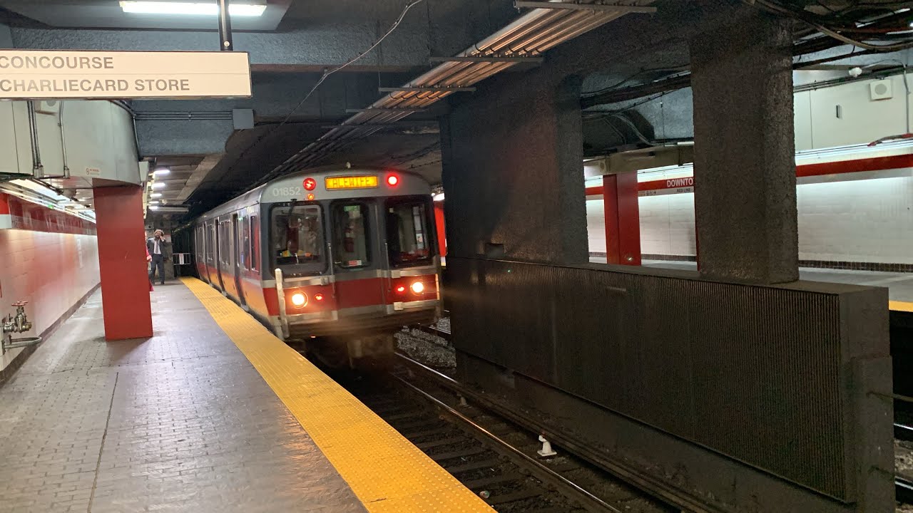 MBTA: 1993-94 Bombardier 1800 series on the Red Line - YouTube