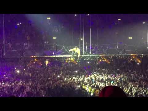 Twenty øne piløts best mosh pit!!! Pet Cheetah live at Wembley Arena 7.3.19