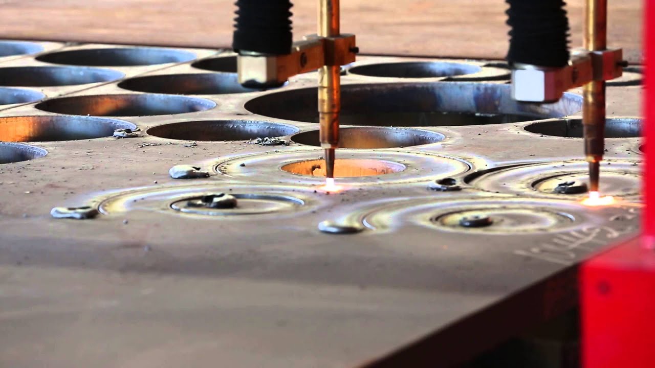 Thick Steel Plate Oxy-Fuel Cutting - YouTube