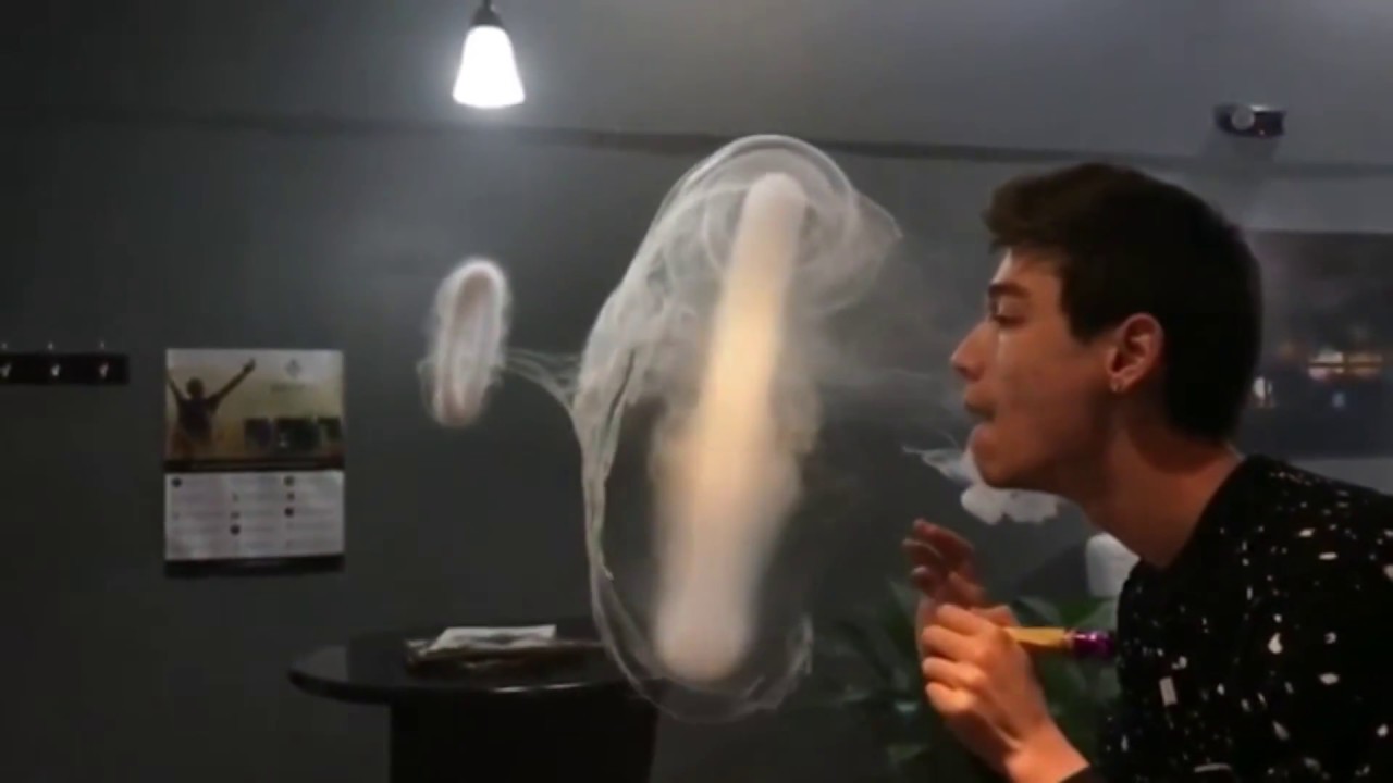 [EPIC] AWESOME VAPE TRICKS BY AUSTIN LAWRENCE | INSTAGRAM VIDEOS - YouTube