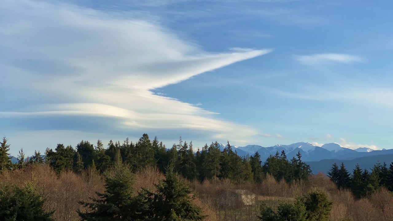 Formation of Lenticular Clouds over the Olympic Mountains – Time Lapse ...