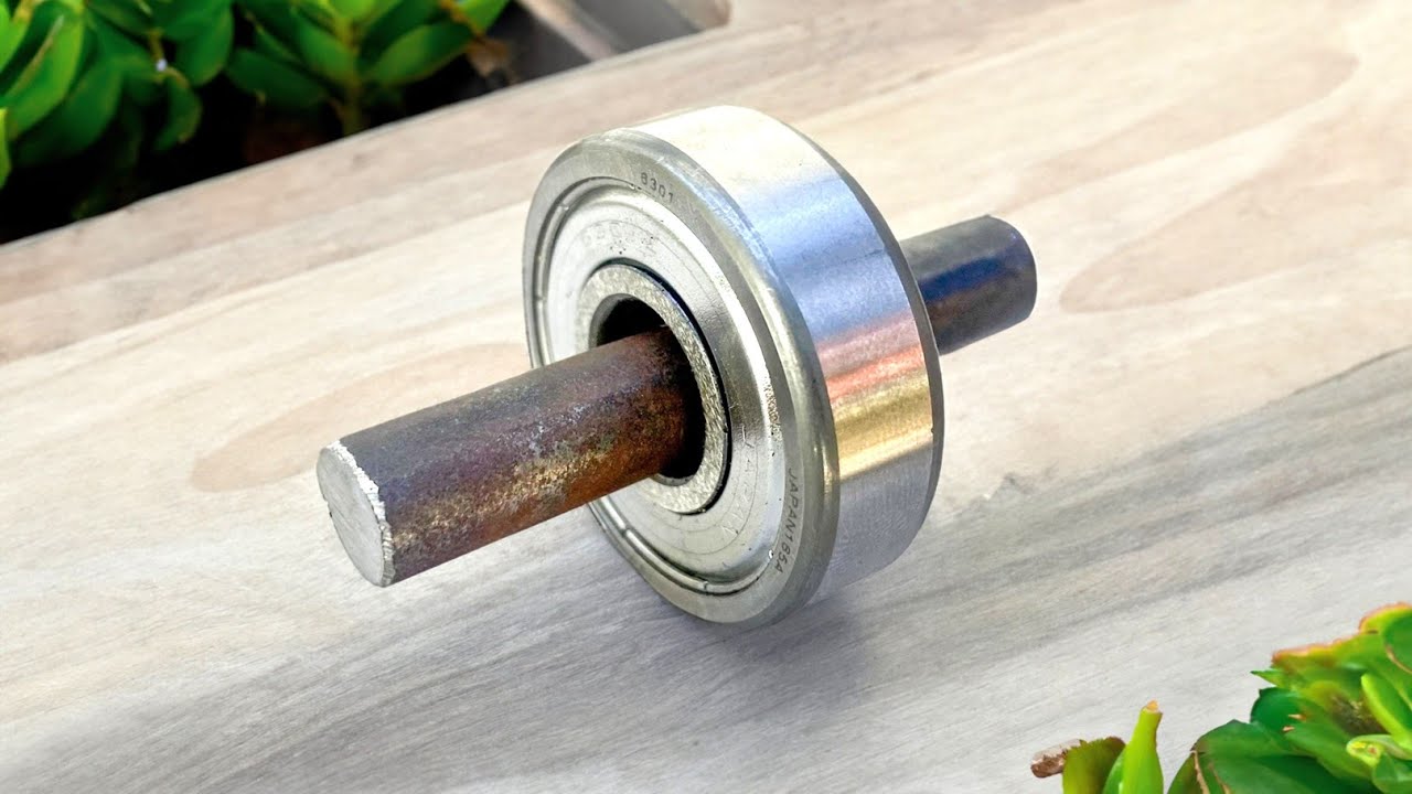Only a few know how to make fence wheels from bearings - YouTube