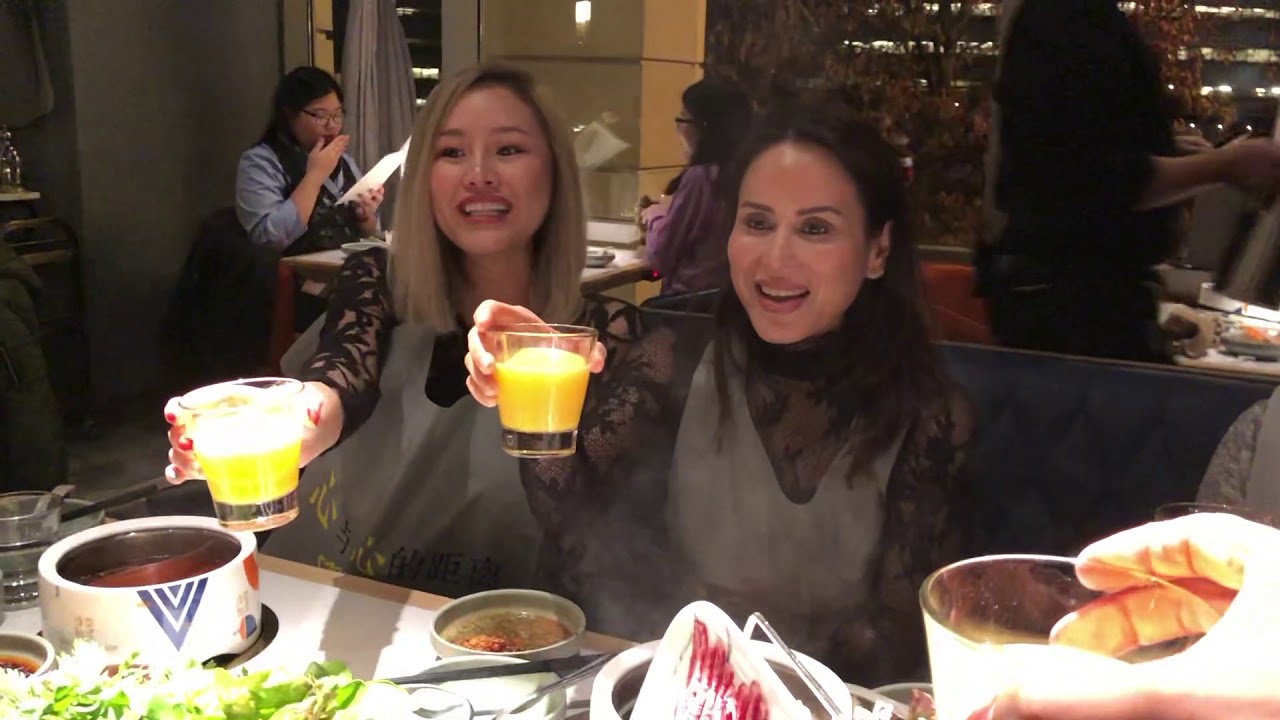 【Dolar shop】New hot pot experience 第一次吃樂逗坊 - YouTube