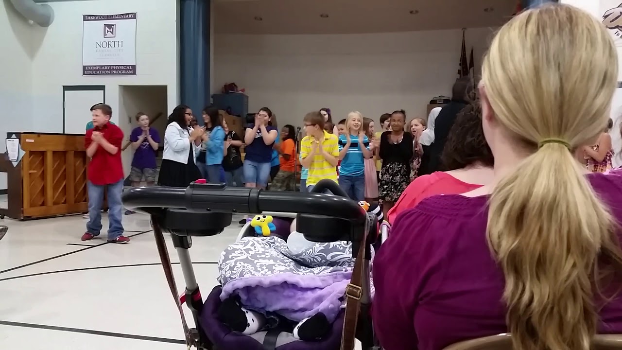 Ashton's 4th grade dance performance - YouTube