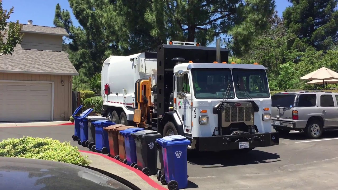 Peterbilt 520 Labrie Automizer | Napa Recycling and Waste Services ...