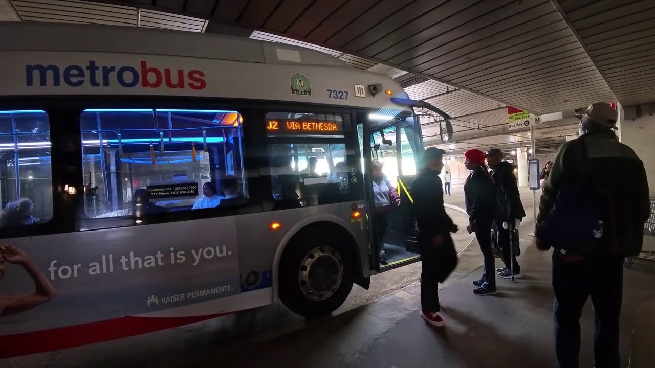 WMATA Metrobus 2015 New Flyer XDE40 #7327 – Route J2 to Silver Spring ...
