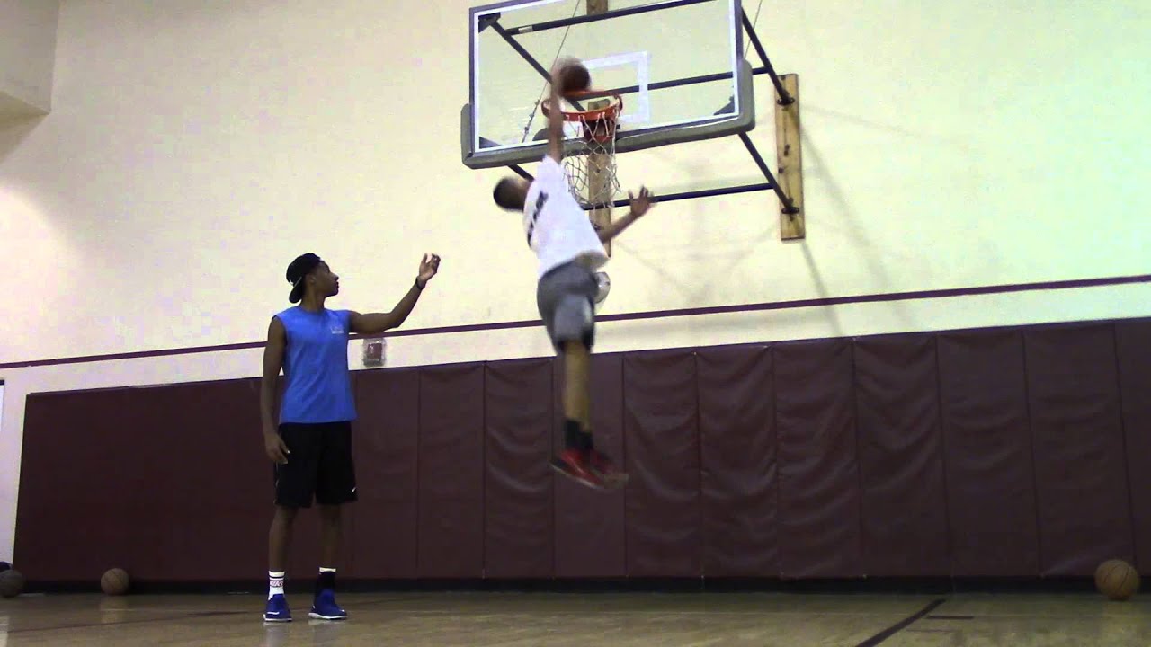 Isaiah Rivera Last Dunk Session Of The Summer!! Ft. Steven Celi - YouTube