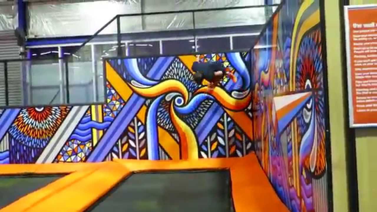 Skyzone Sesh - YouTube