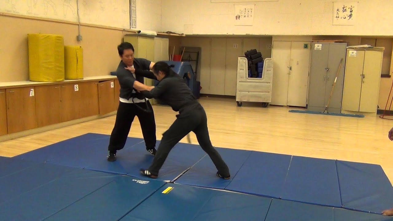 Combat Shuai-Chiao (摔跤) Training - YouTube