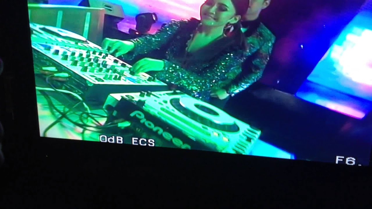 Dj Lady Line Live Performance Dag Dig Dut at Trans tv Part 1 - YouTube