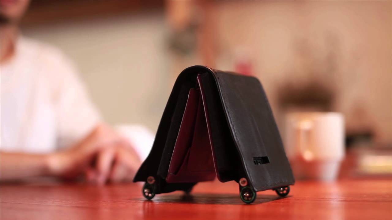 Living Wallet (English) - YouTube