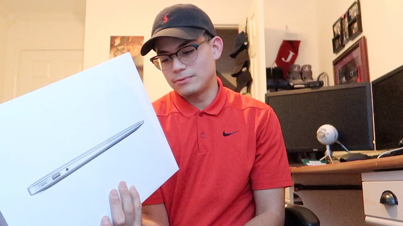 MY COMPUTER CAUGHT ON FIRE...SO I GOT A MACBOOK! | LOFTY - YouTube