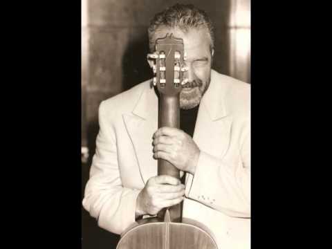 CANTOS YORUBA DE CUBA / HÉCTOR ANGULO - YouTube