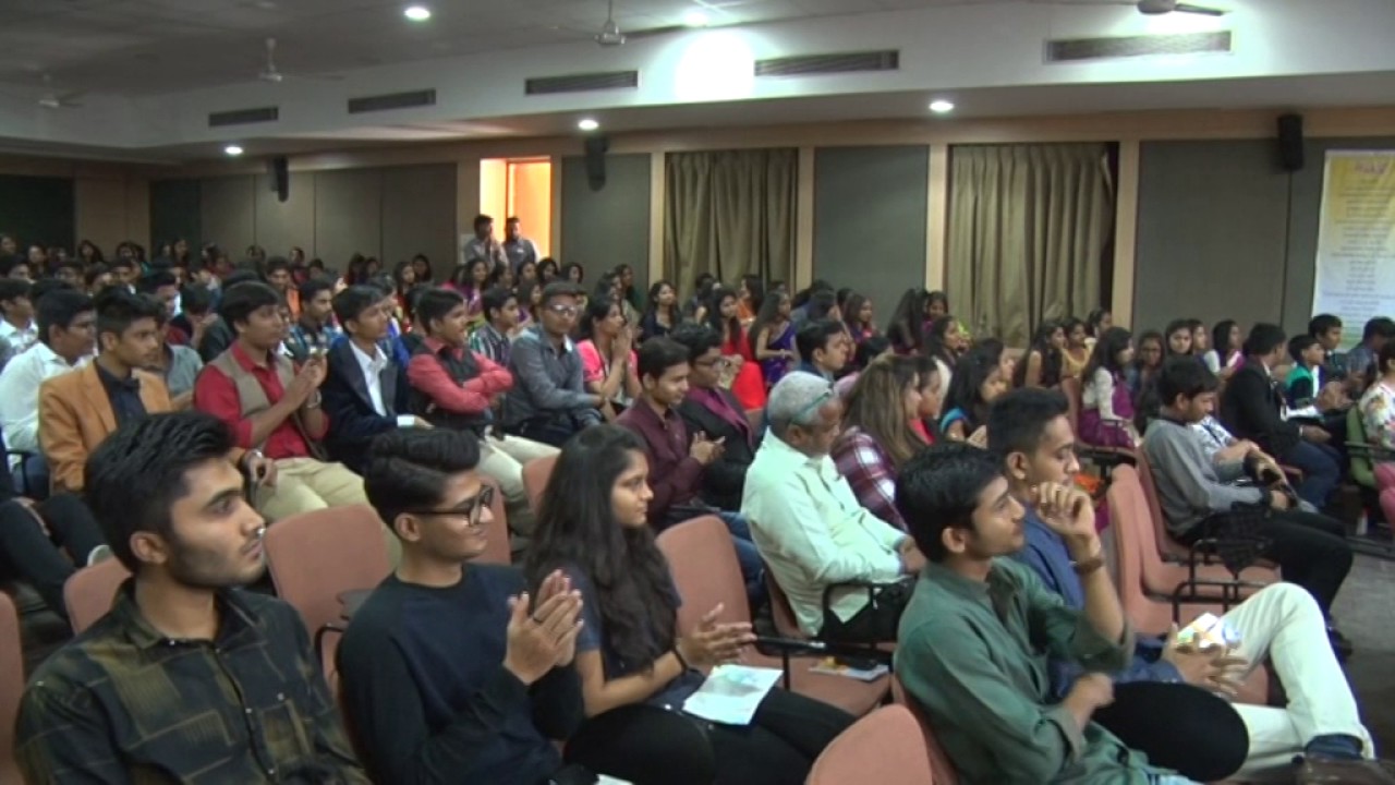 Farewell Class 10 & 12 Batch of 2016-2017 on the 18th of February - YouTube