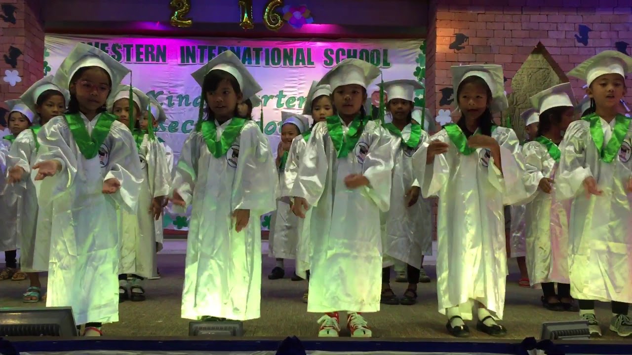 Graduation song l Kindergarten celebrates graduation - YouTube