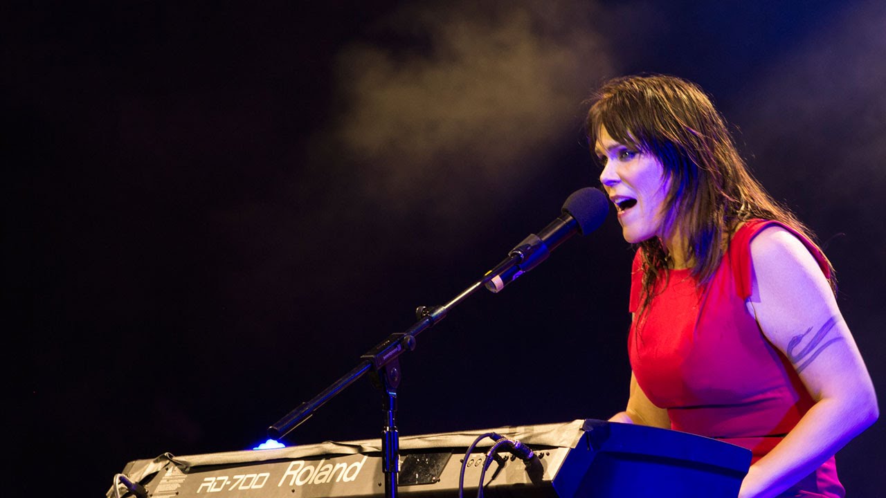 Beth Hart performs live at Tbilisi Concert Hall - YouTube