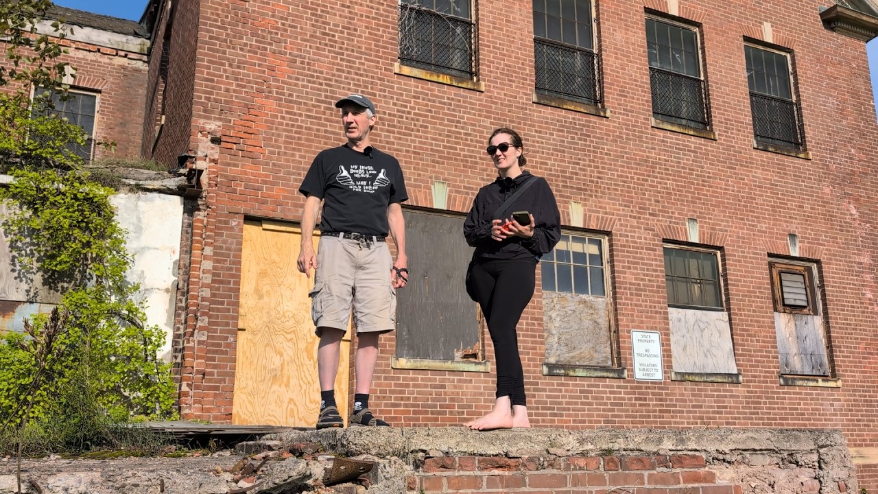 NEVER Go BAREFOOT To An Abandoned Asylum With a Ghost App… Until You ...