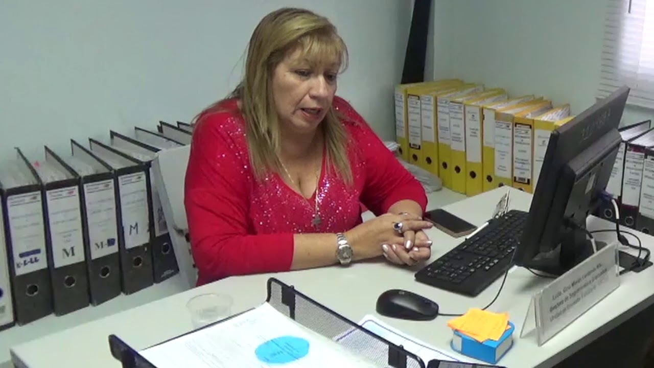 ENTREVISTA A LA LCDA. GINA MORÁN - YouTube
