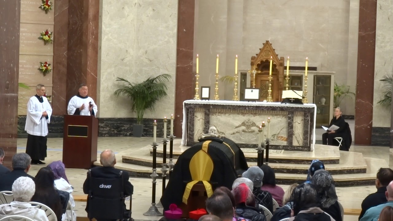 Requiem Latin Mass at Holy Cross Father Yu November 16, 2019 2 - YouTube