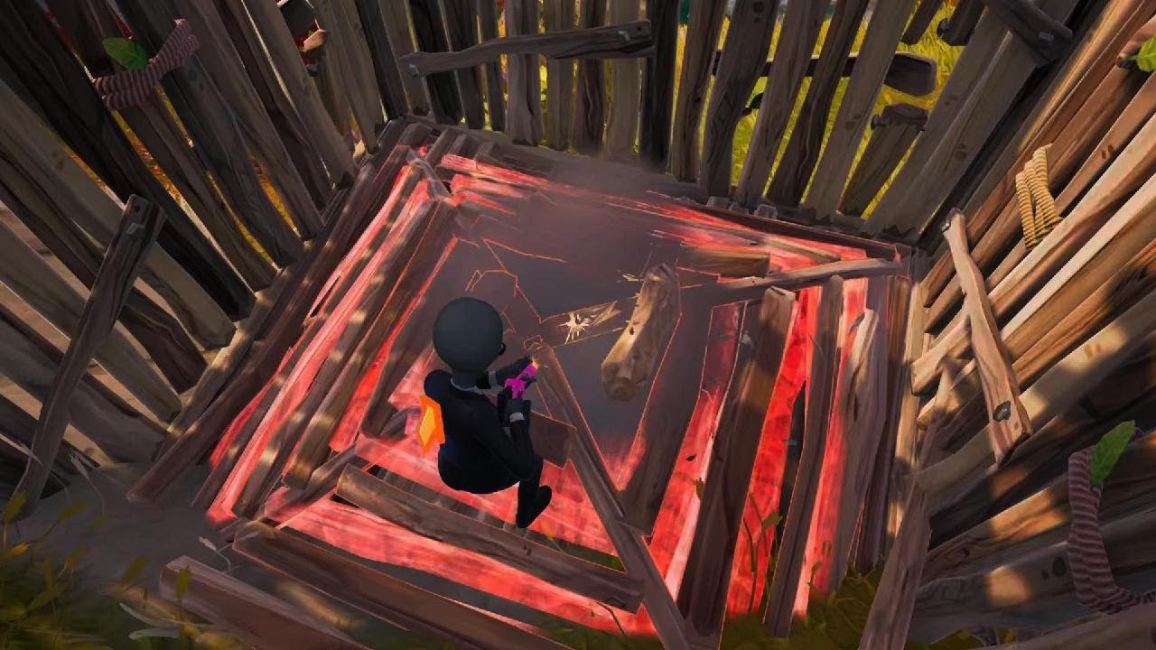 ET running thru Fortnite - YouTube