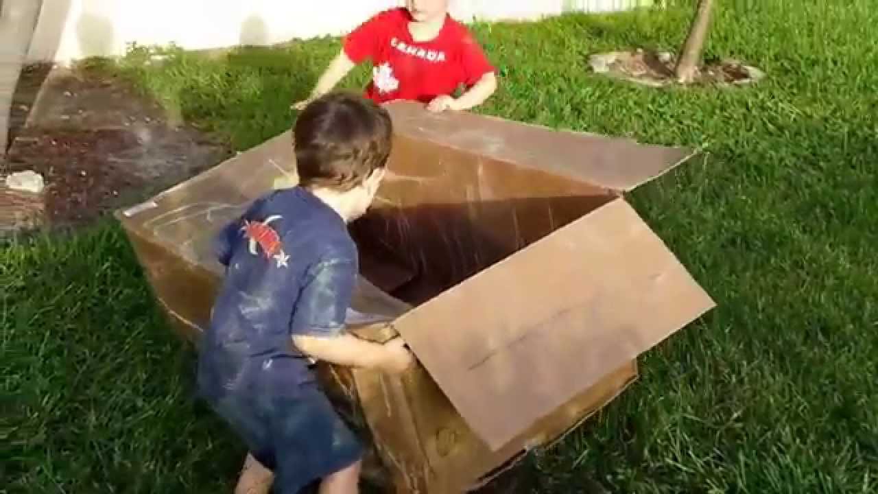 Boys playing in cardboard box - YouTube