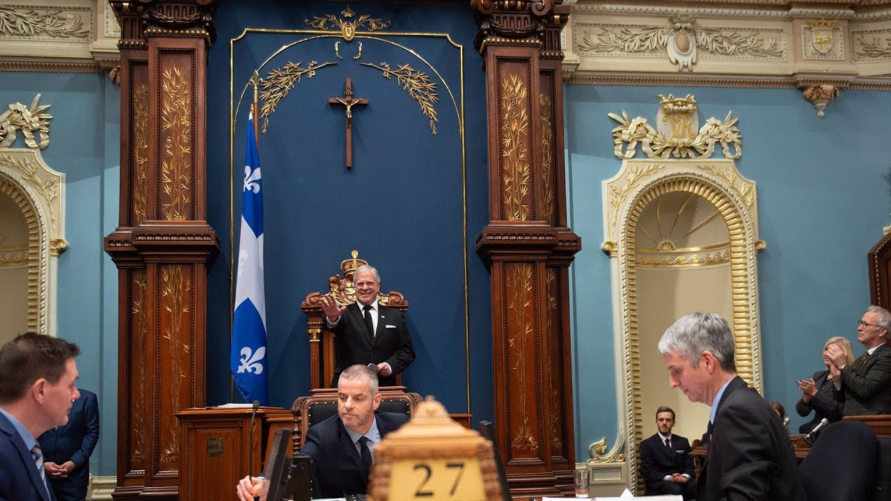 Why is there still a crucifix in Quebec’s National Assembly? - YouTube