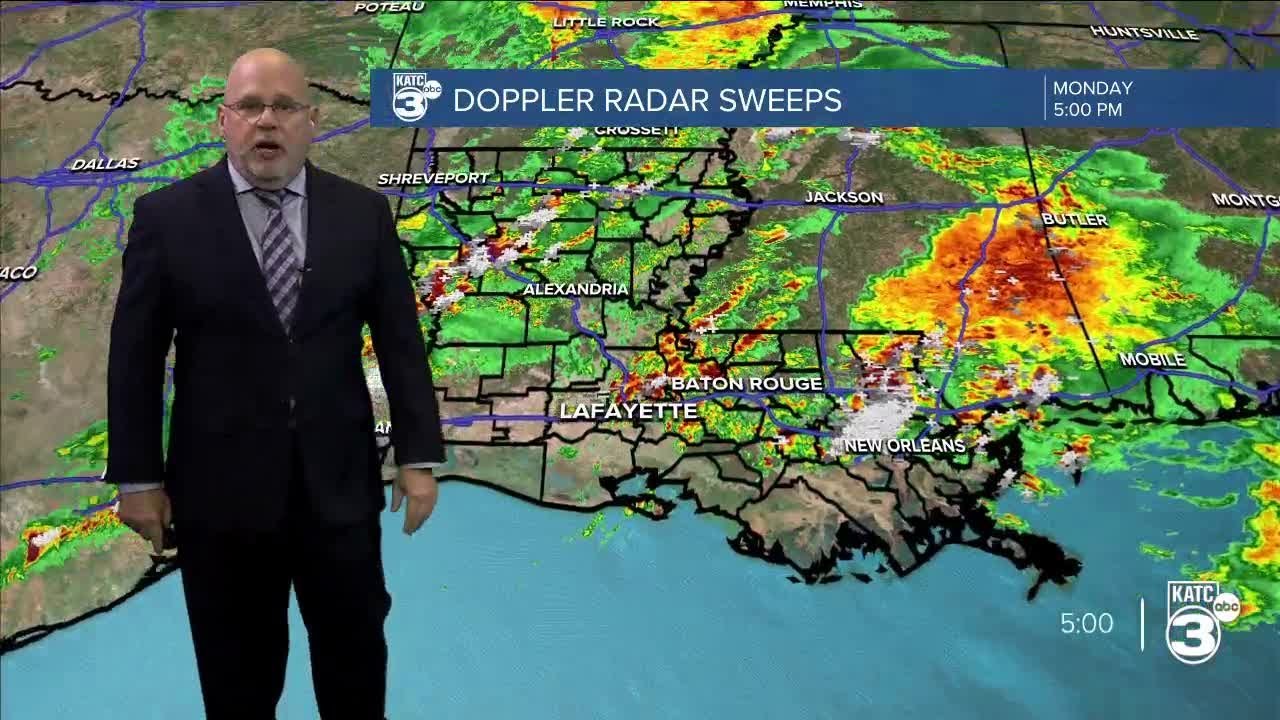 Rob's Weather Forecast Part 1 5pm 01-08-24 - YouTube