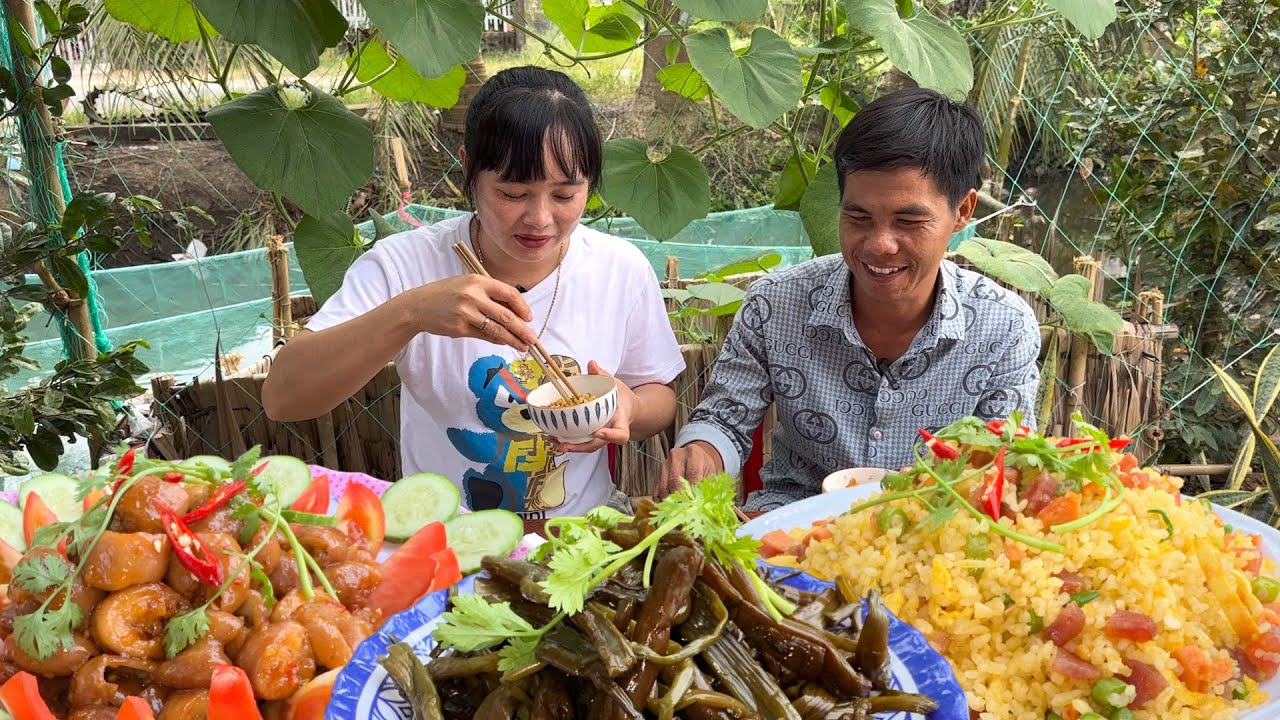 Thú Linh sốt Mắm Tỏi,Cơm Chiên Ngủ Sắc Món Ngon Của Thúy Liễu | TVK #461 - YouTube