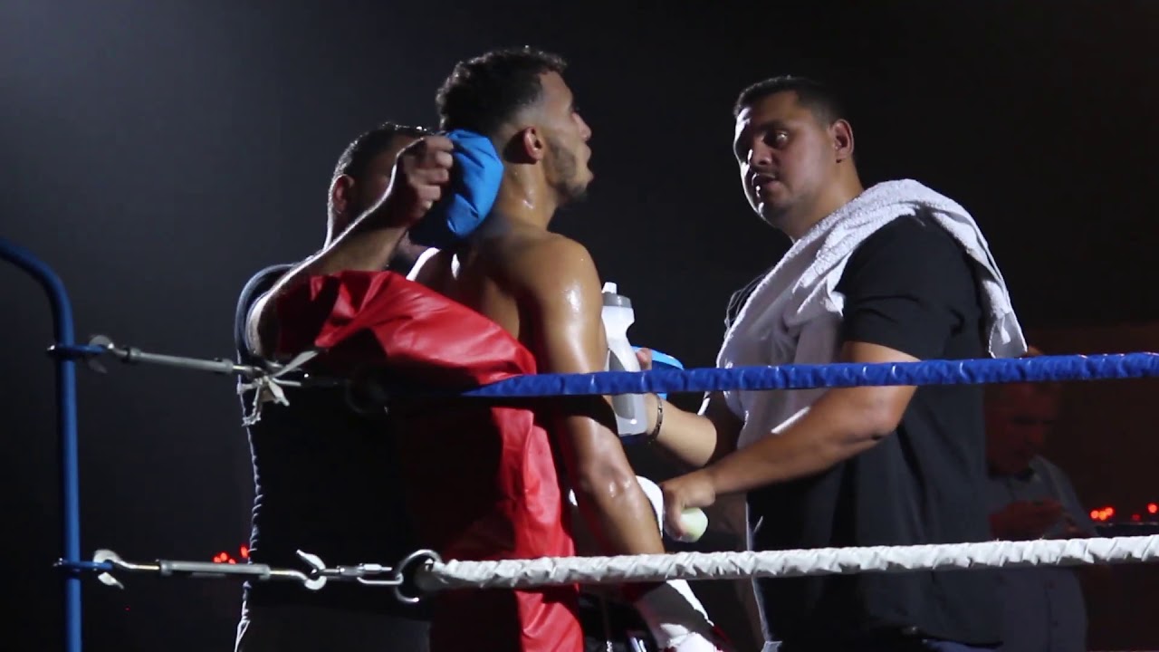 premier match de boxe professionnelle réalisé à Nevers - YouTube