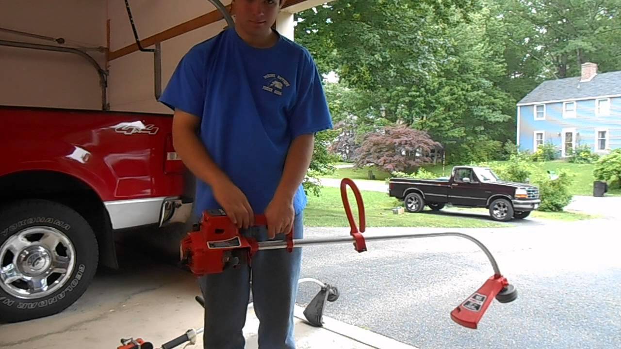 Starting the Homelite 165 - YouTube