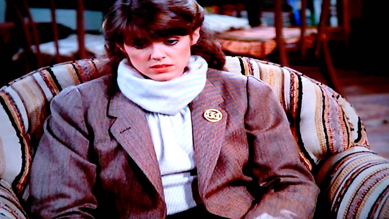 Mork Proposes to Mindy - YouTube