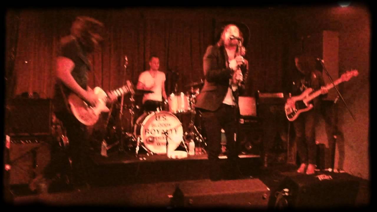 Opening Band - YouTube