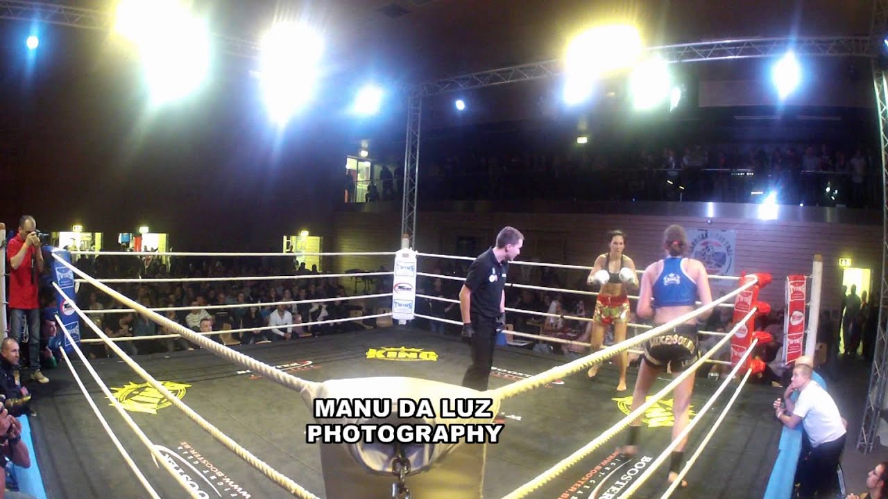 SANDIE NEY vs LAURA CZEKANOWICZ - YouTube