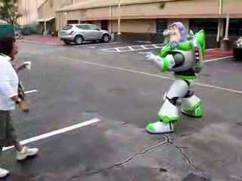 BUZZ LIGHTYEAR DANCING @ DISNEY - YouTube