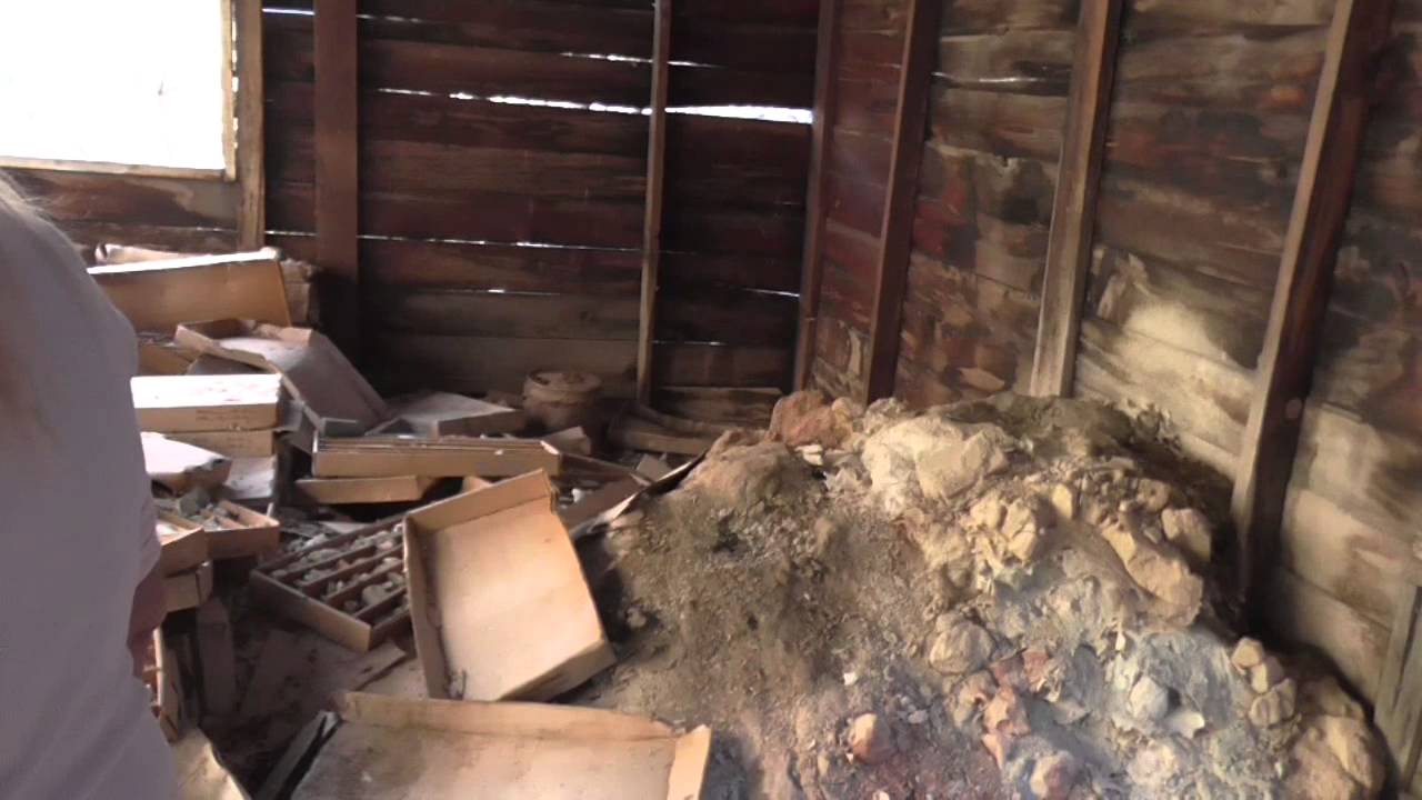 The "Core" Shack and Junk Yard near Charouleau Gap - YouTube