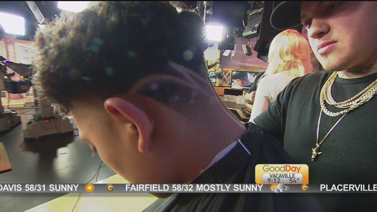 Barber Battle - YouTube