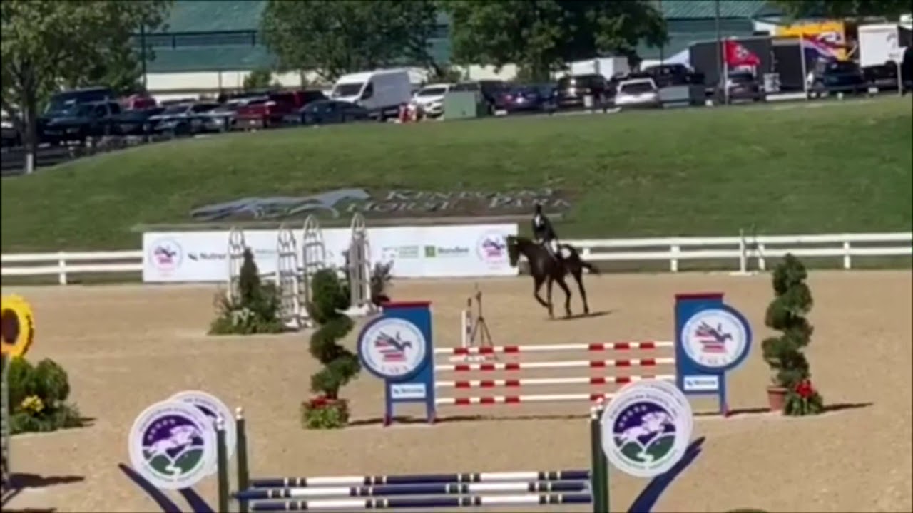 Bojangles- AECS show jump - YouTube