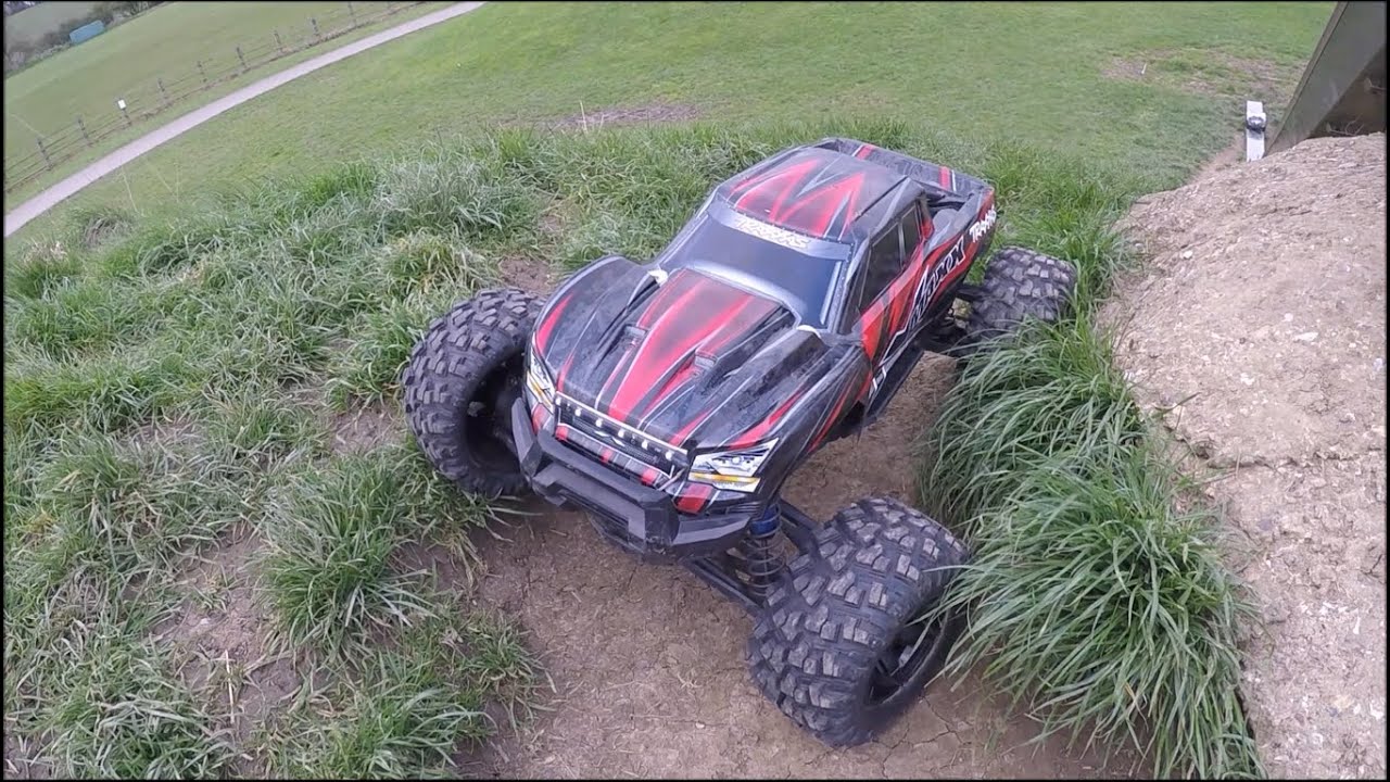 Traxxas X-MAXX Adventure Series #12 Grass 45MPH+ - YouTube