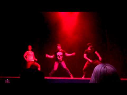 Axeme de Tudo & Oz Macanas