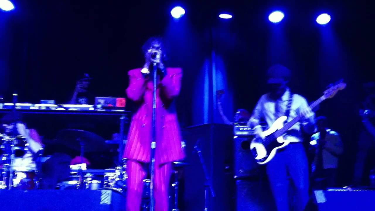 Will Sessions feat. Ricky Calloway - The Big Payback live @ Majestic ...