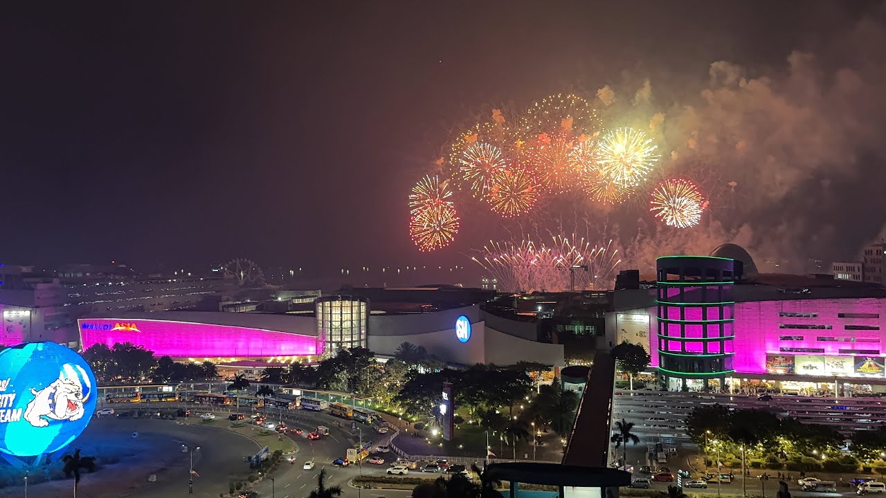 MOA PYRO MUSICAL FIREWORKS May 18, 2024 / 📍Shell Residences Roof Deck ...
