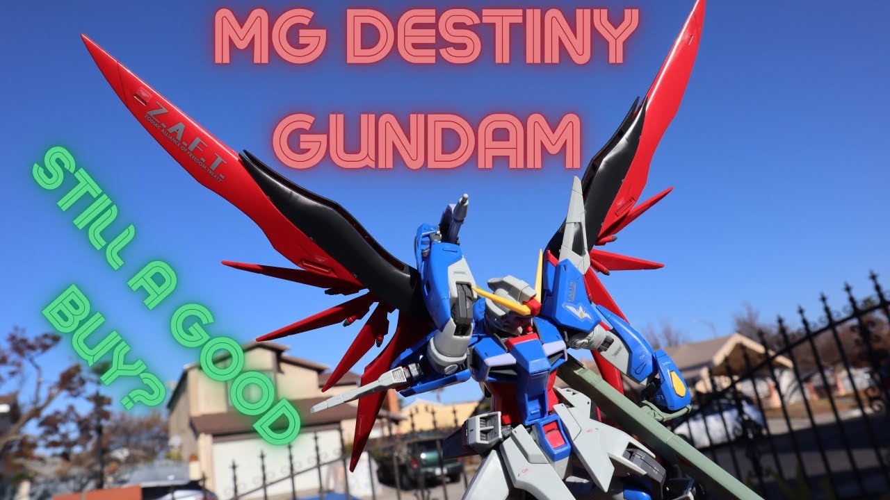 MG Destiny Gundam - Review! Still a good model kit to have? - YouTube