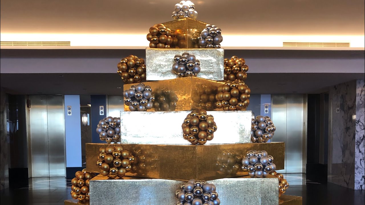 The Ritz-Carlton Christmas Decorations 2021 | Chicago - YouTube