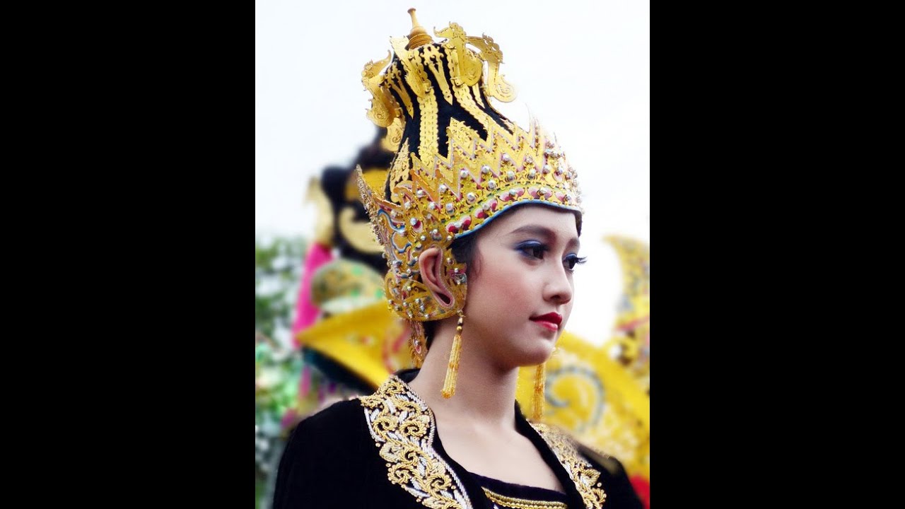 Gendhing Jawa Instrumental Ladrang Kapidondhong - YouTube