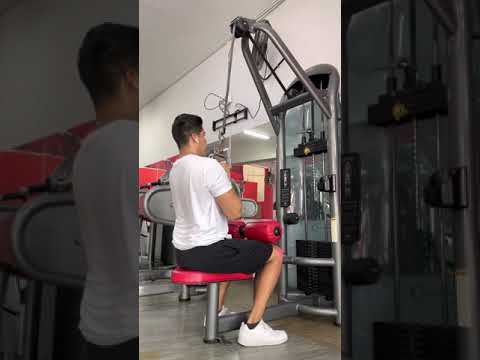 Jalón al Pecho Agarre Neutro - YouTube