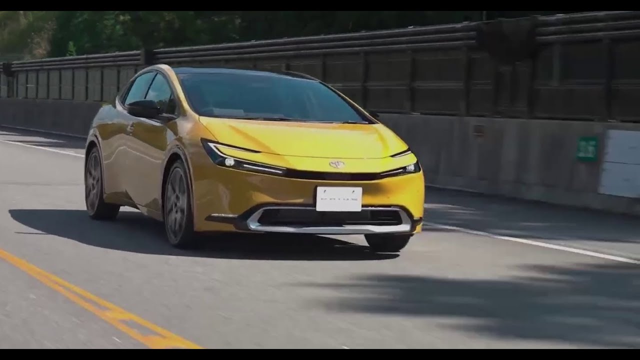 2023 Toyota Prius reveal - Saving the PLANET - YouTube