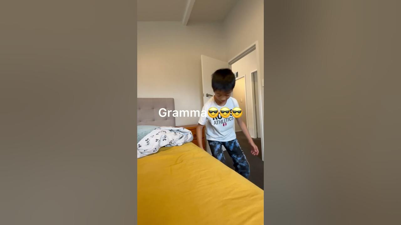 10yrs kid imitated the elderly#shorts - YouTube